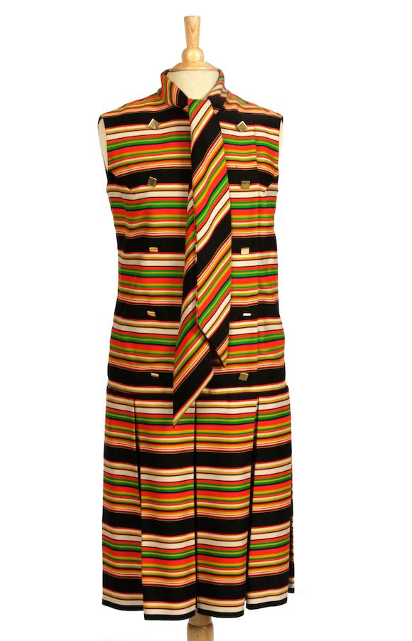 Bonhams : A collection of vintage ladies clothing