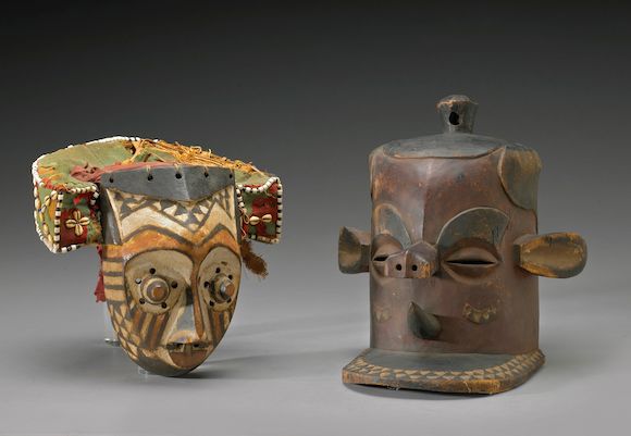 Bonhams : Two Central African masks
