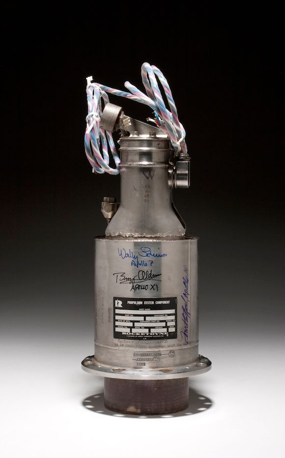 Bonhams : APOLLO COMMAND MODULE ROCKET ENGINE.