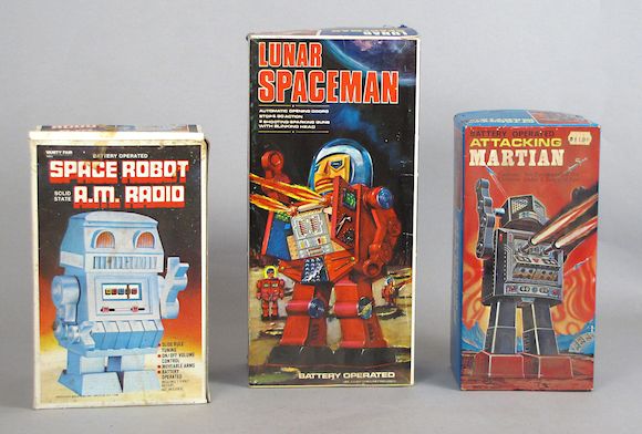 Bonhams : Boxed Japanese robots
