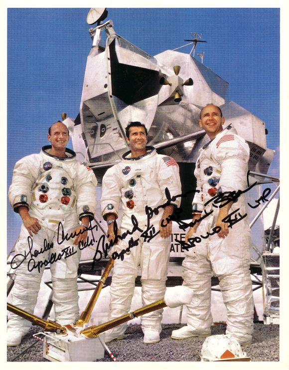 Bonhams : THE APOLLO 12 CREW.