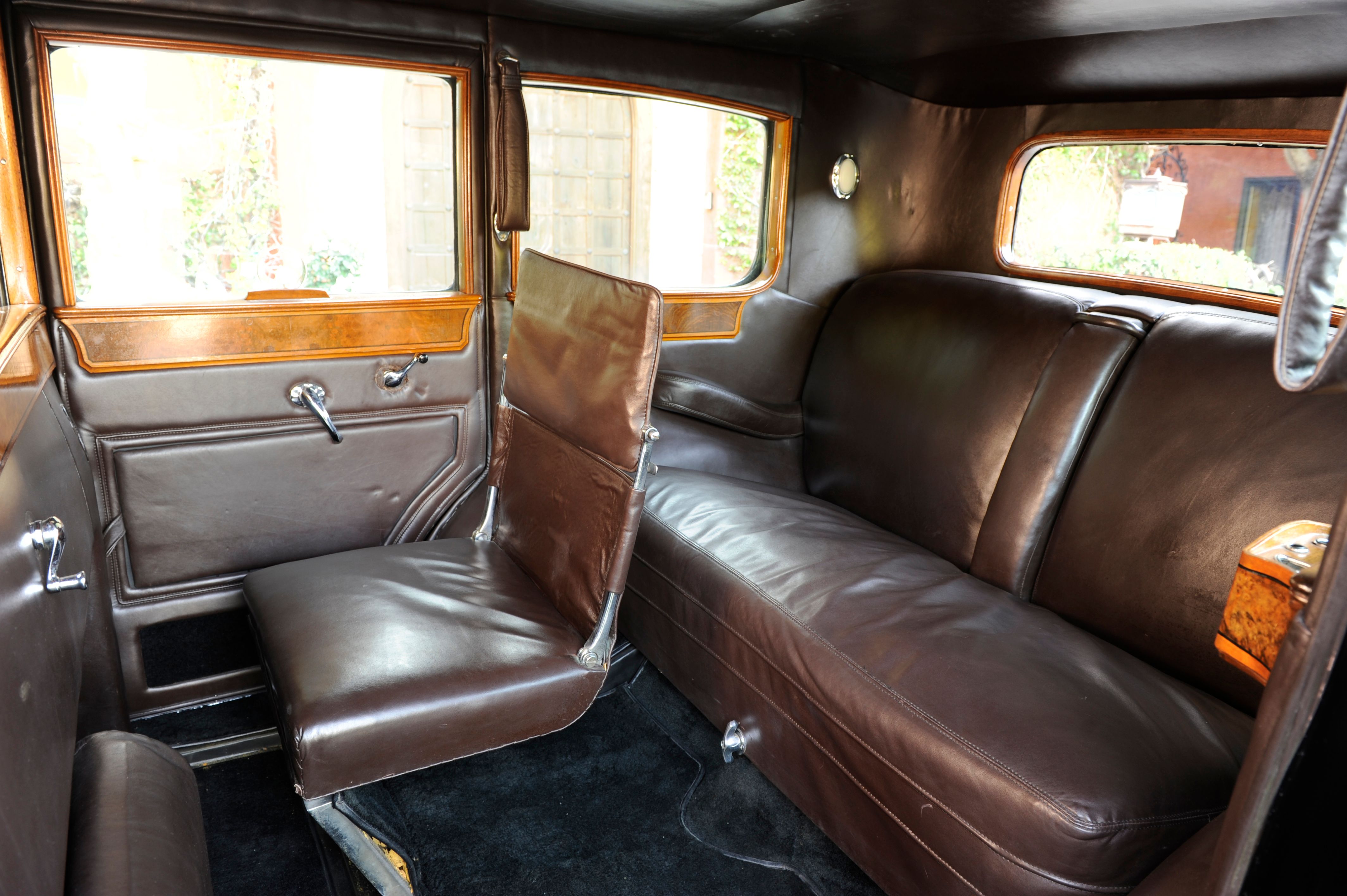 Al Capone Bullet Proof Car Death Car – Finding Sally