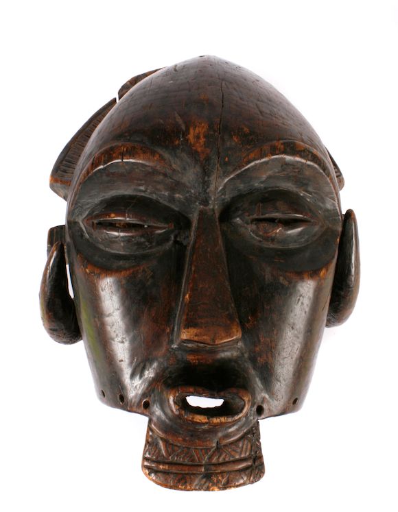 Bonhams : Three contemporary African items