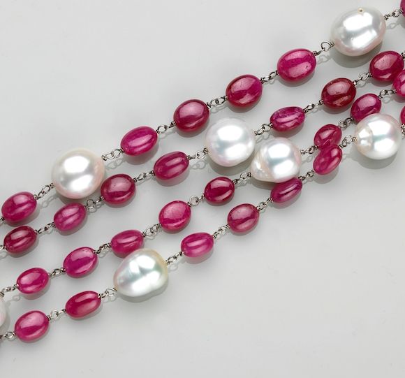 Bonhams : A South Sea cultured pearl and tumbled ruby bead necklace