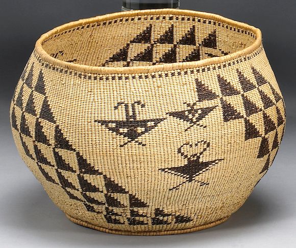 Bonhams : An Atsugewi/Achumawi basket