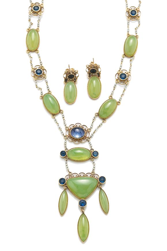 Bonhams : A set of seed pearl, vesuvianite and blue stone jewelry