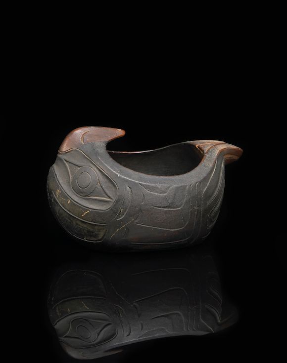 Bonhams : A Haida or Tlingit eagle effigy bowl