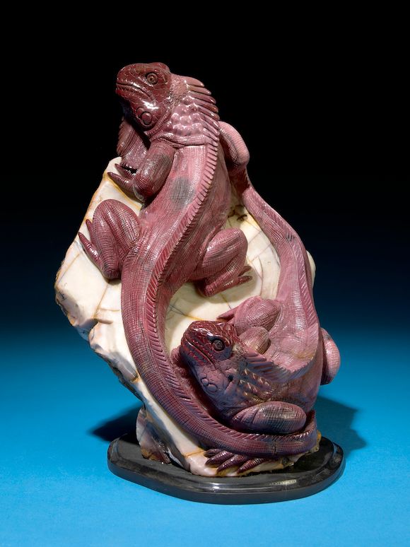 Bonhams : Mookite Carving of Two Iguanas