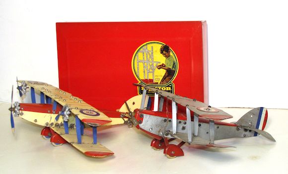 Bonhams : Meccano/Metal Kit Grouping