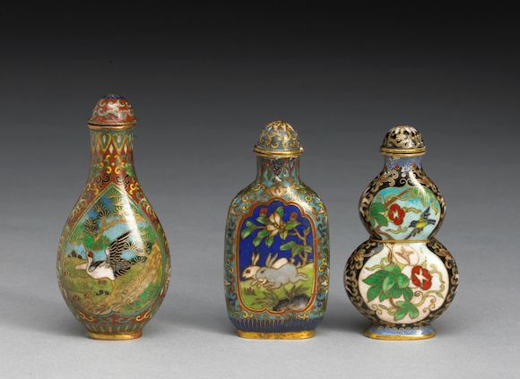 Bonhams : A cloisonné enameled snuff bottle with crane design