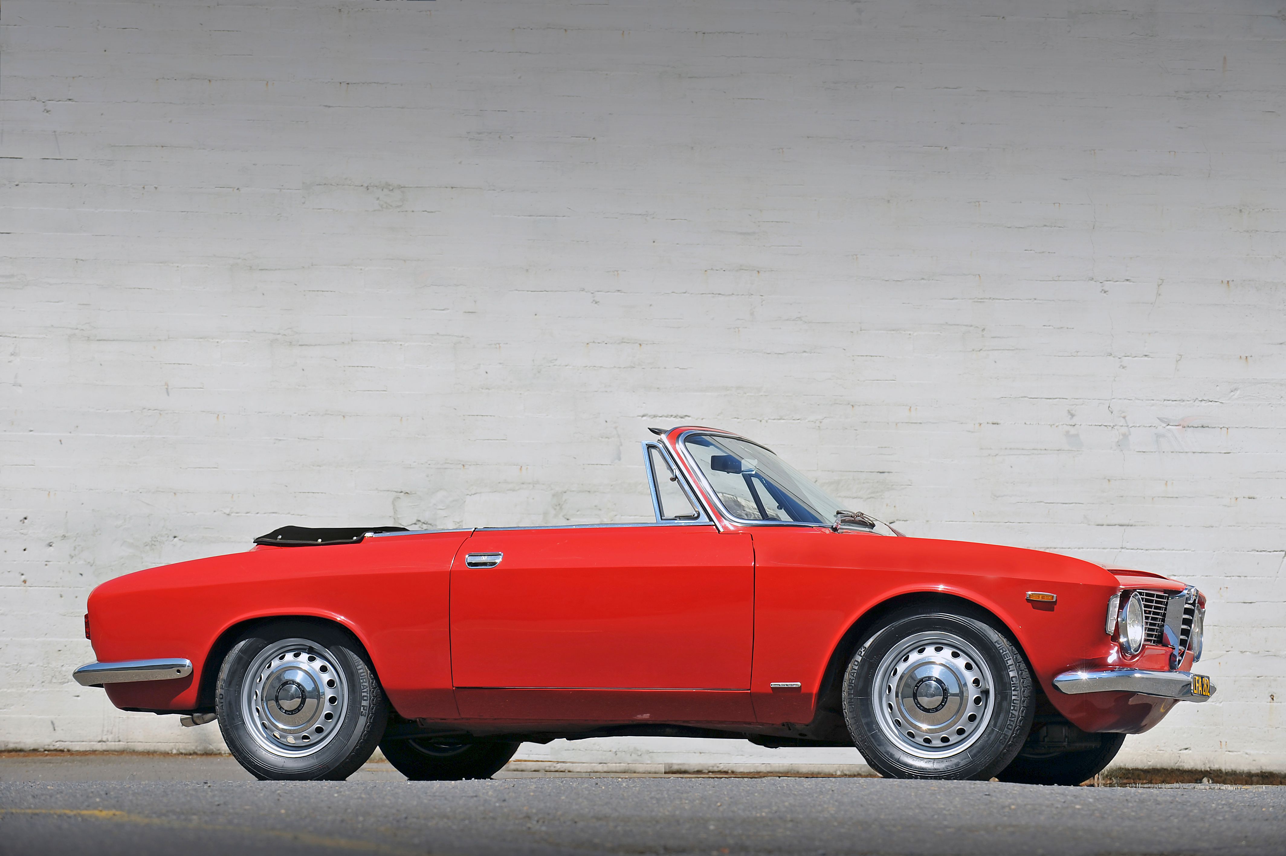 Bonhams Cars : 1965 Alfa Romeo Giulia GTC Spider Chassis no. AR755343 ...