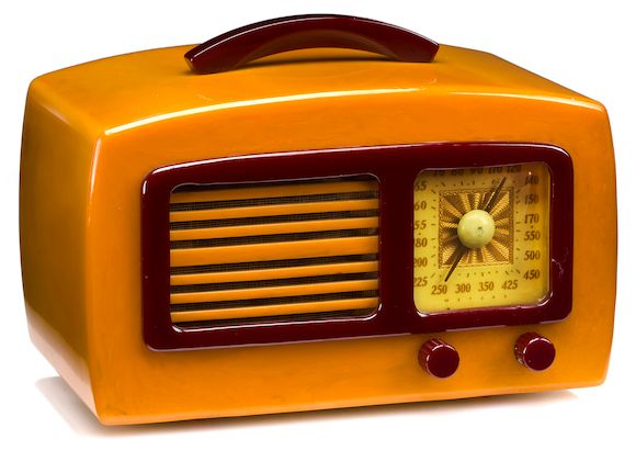 Bonhams : A Sonora yellow and maroon radio model KM, 1941