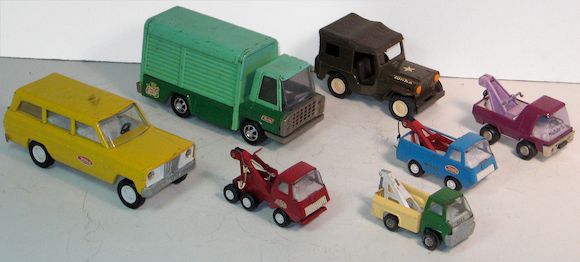 Bonhams : Accumulation of metal vehicles