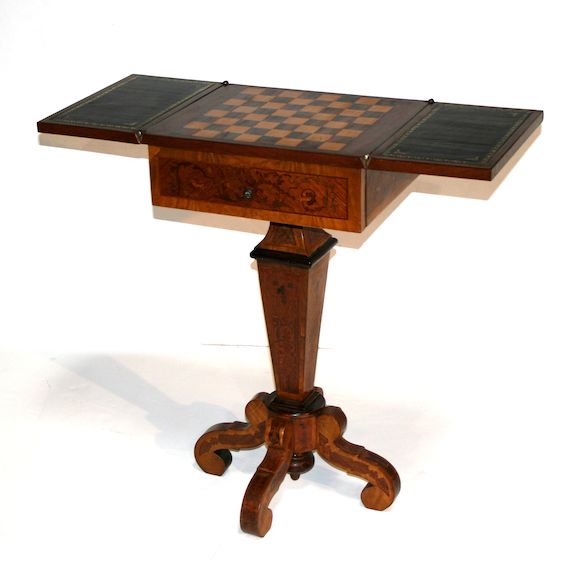 Bonhams : A Regence style inlaid flip top games table