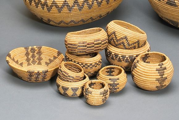 Bonhams : Ten Western Mono miniature baskets