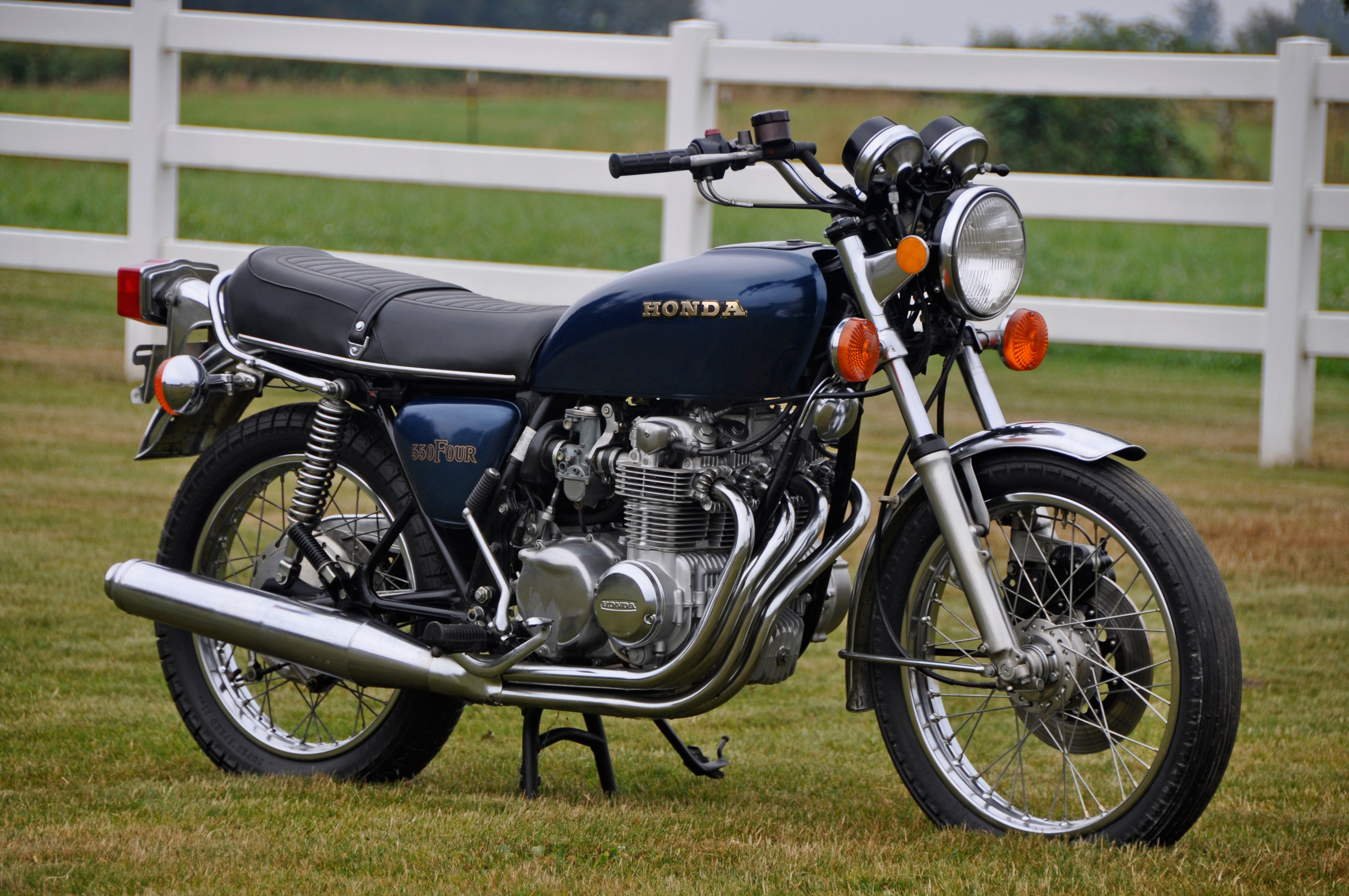 Bonhams Cars : 1977 Honda CB550F/4 Frame no. CB550F2108653 Engine no ...
