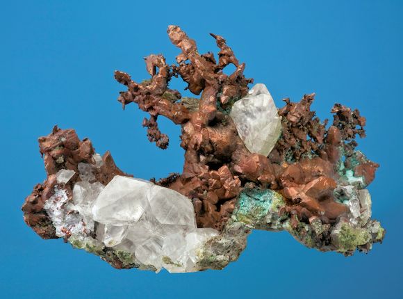 Bonhams : Exceptional Crystalline Native Copper with Calcites