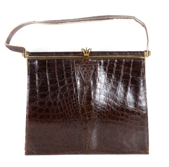 Bonhams : An alligator purse, Deitsch