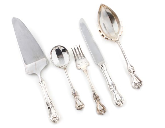 Bonhams : Sterling assembled Old Colonial flatware set by Towle