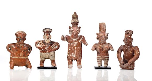 Bonhams : Five West Mexican figures