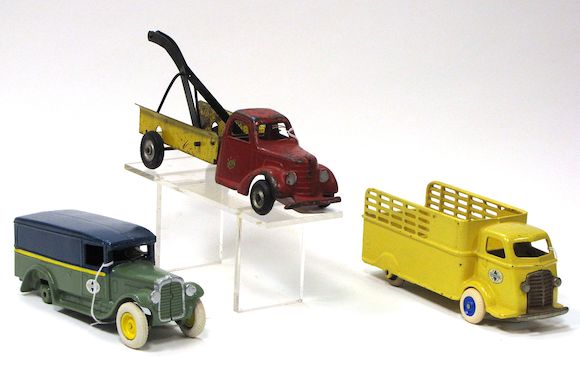 Bonhams : Antique and Modern Cast Iron Trucks