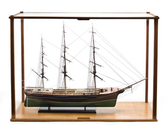 Bonhams : A model of the clipper ship Memento 53-1/4 x 18-1/4 x 38-1/2 ...