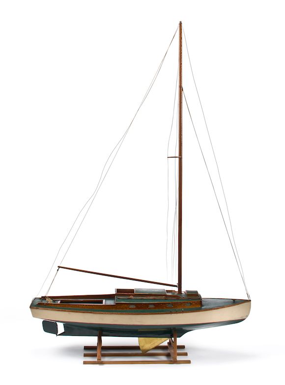 Bonhams : A model of a cruising sloop 29 x 9-1/2 x 43-1/2 in. (73.6 x ...