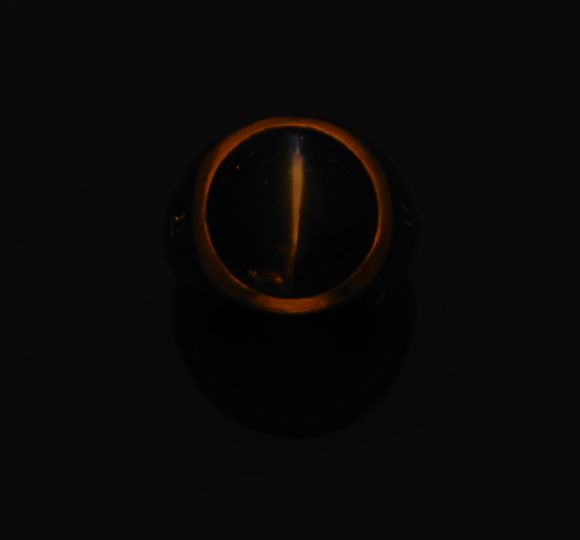 Bonhams : Cat's Eye Chrysoberyl Ring