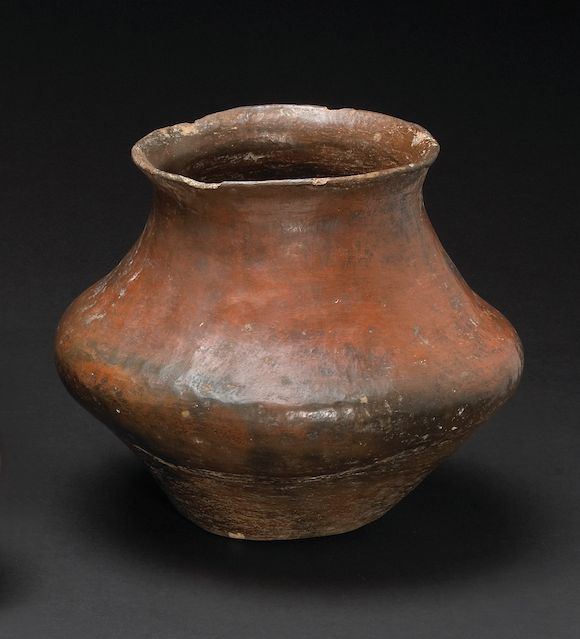Bonhams : A Pueblo protohistoric jar