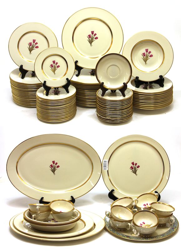 Bonhams : A Lenox bone china dinner service in the Bradford pattern