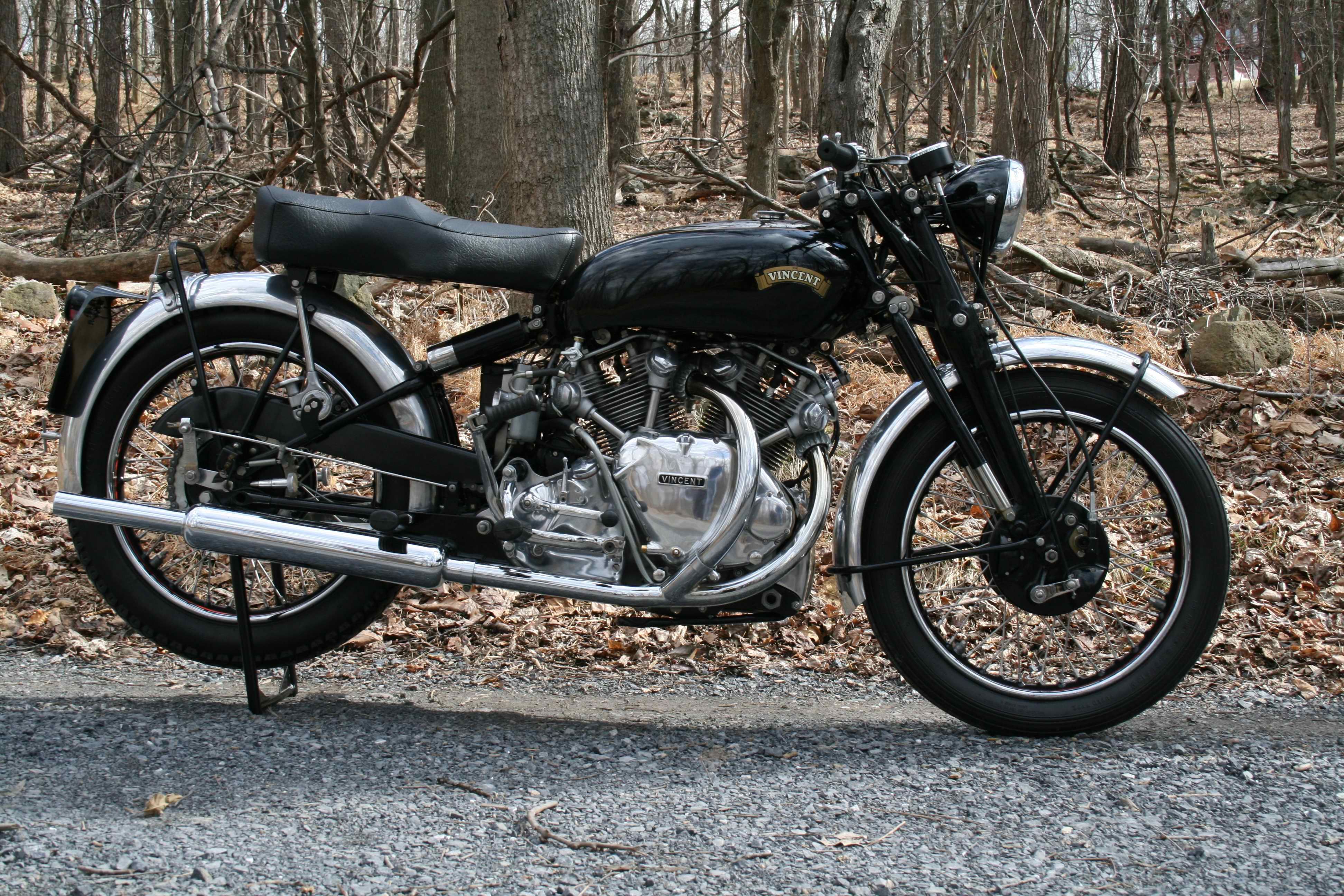 Bonhams Cars : 1953 Vincent 998cc Series C Rapide Frame no. RC10382C ...