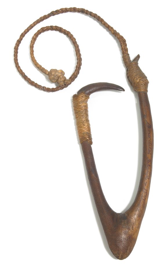 Bonhams : Very Rare and Large Fish Hook, Fakaofo (Bowditch Island), Tokelau