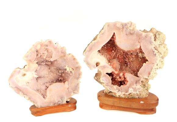 Bonhams : Rare Rose Quartz Geode Spli