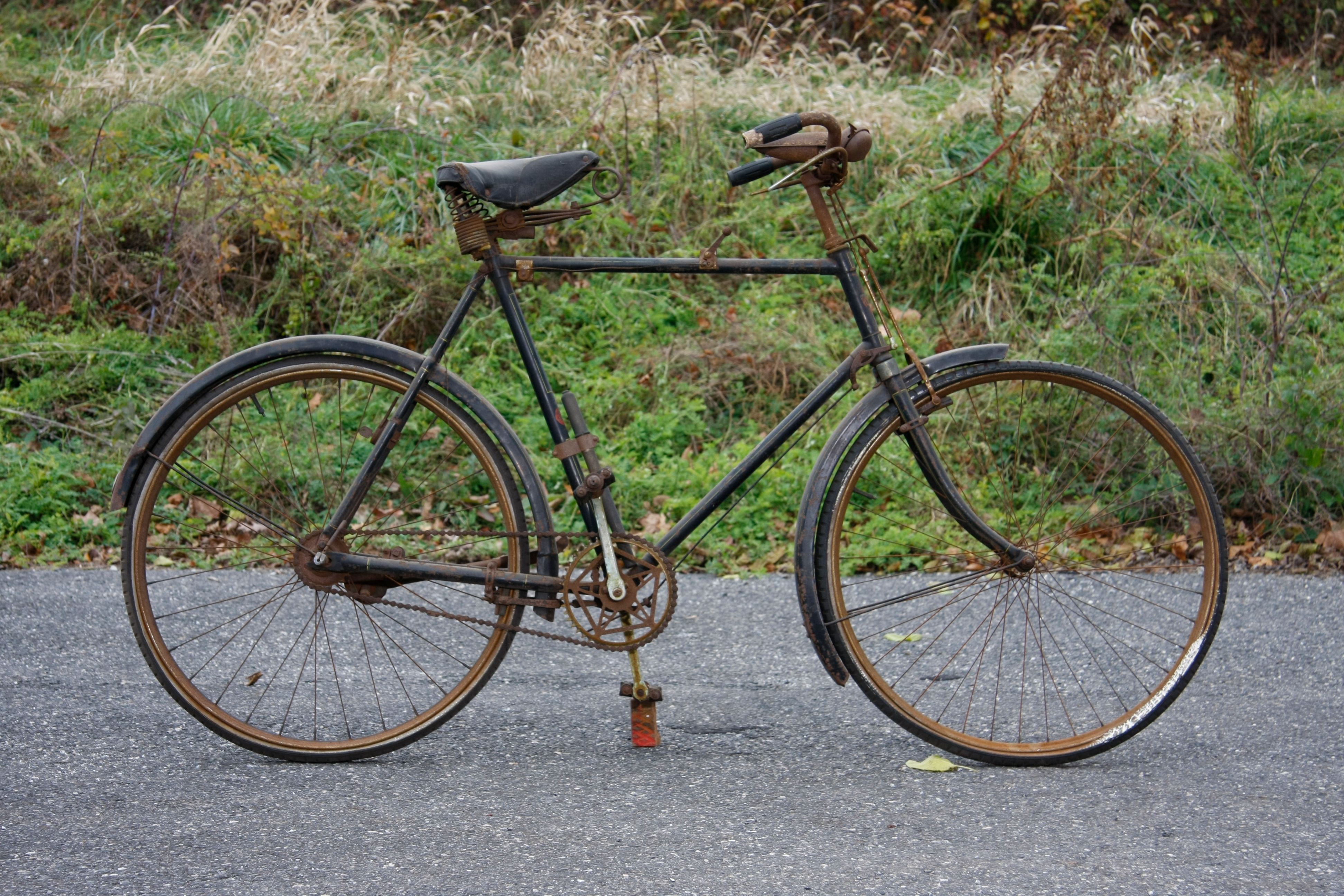 Bonhams Cars : An English lightweight bicycle,