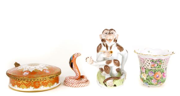 Bonhams : An assembled group of porcelain table decorations