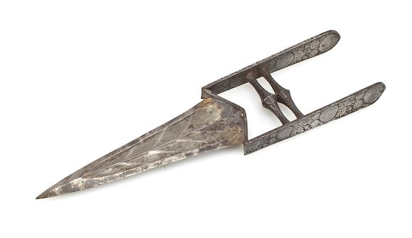Bonhams : A bidri push dagger qatar Bidar, Deccan, Early 18th century