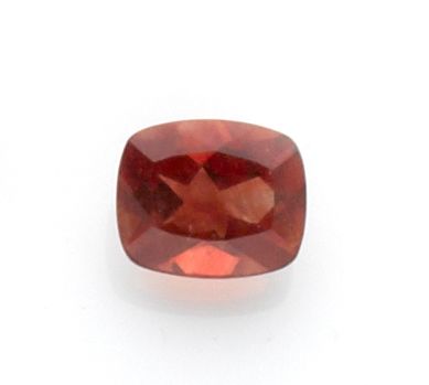 Bonhams : Red Sunstone