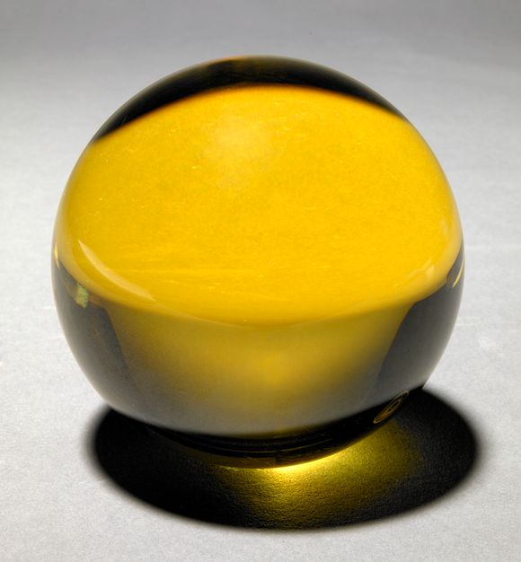 Bonhams : Historic Manhattan Project Glass Sphere