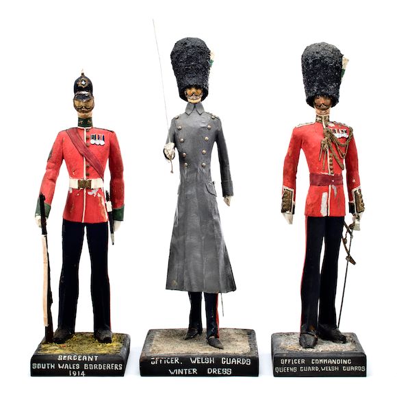 Bonhams : A group of Welsh military figures 14 in. (35.5 cm.) the ...