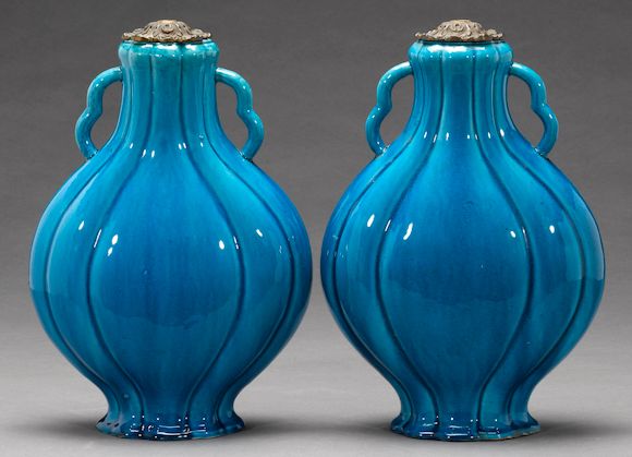 Bonhams : A pair of turquoise glazed porcelain moon flasks Republic period