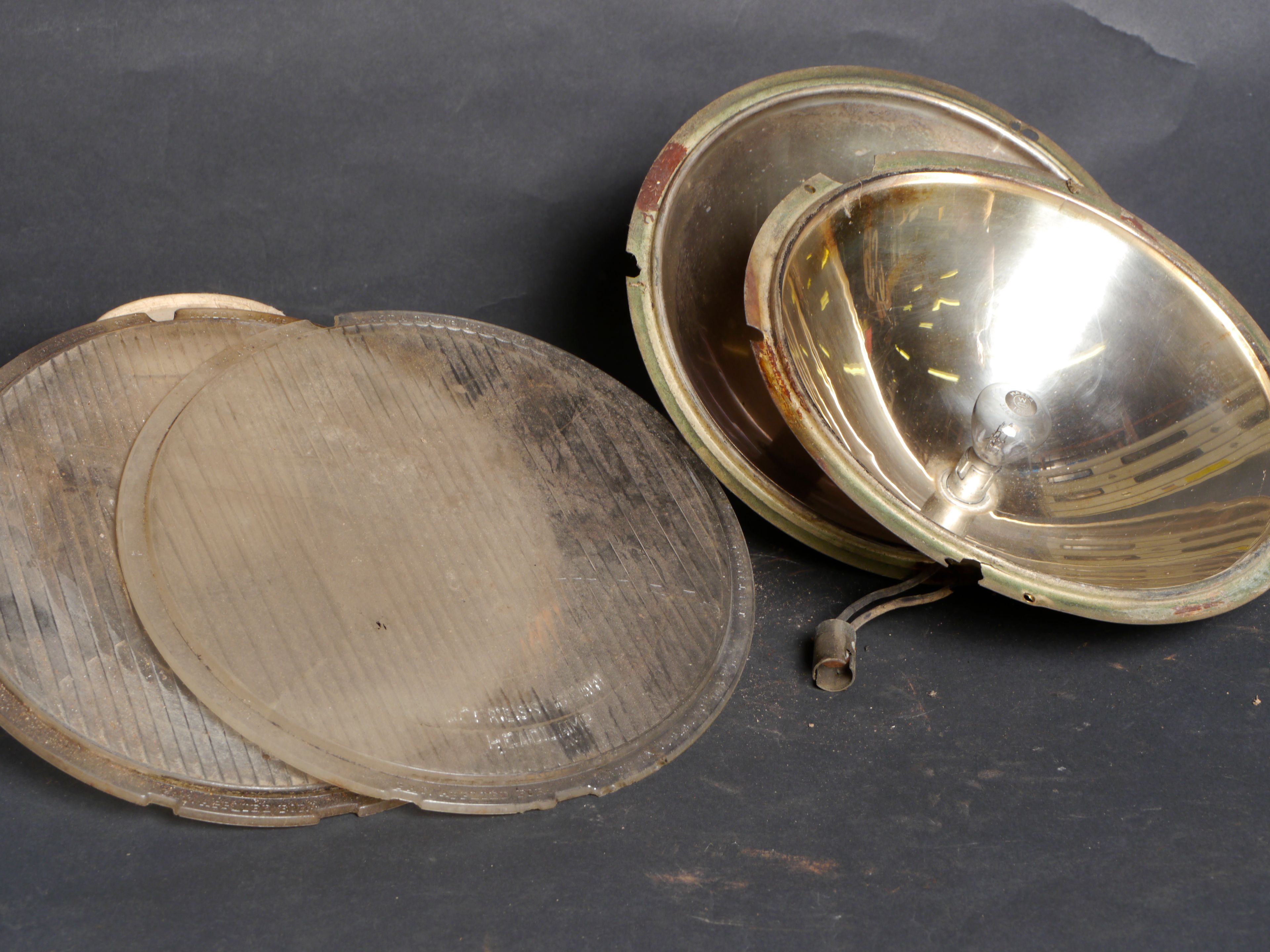 Bonhams Cars : A pair of headlamp reflectors and lenses for a duPont ...