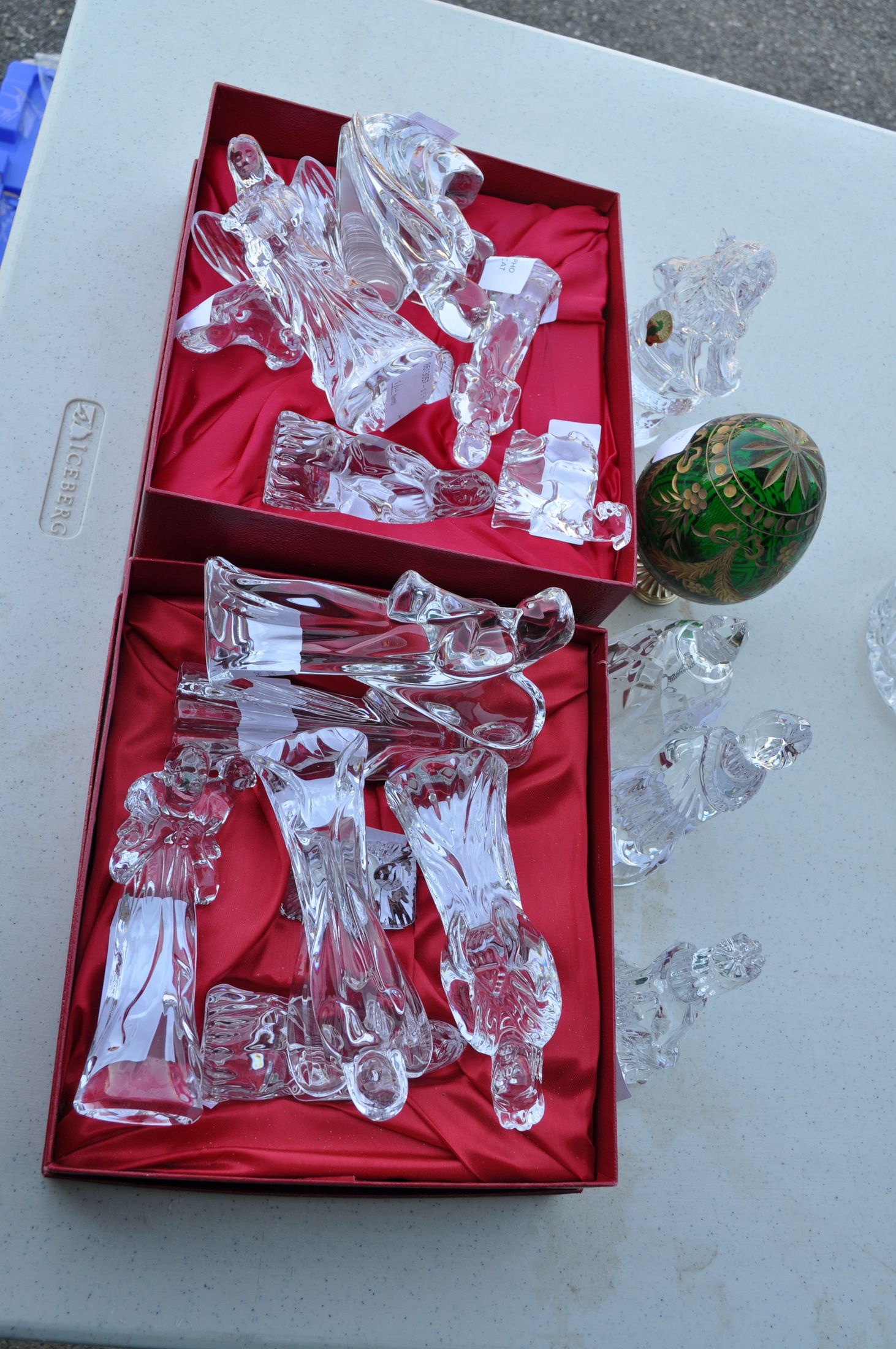 Seventeen Waterford leaded glass figures from the Nativity Collection ...