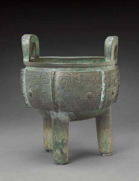 Bonhams : A cast bronze tripod vessel, ding Shang dynasty