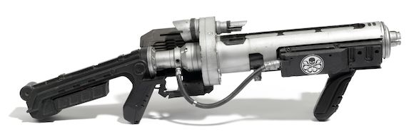 Bonhams : An illuminating rubber Hydra stunt assault rifle prop from ...