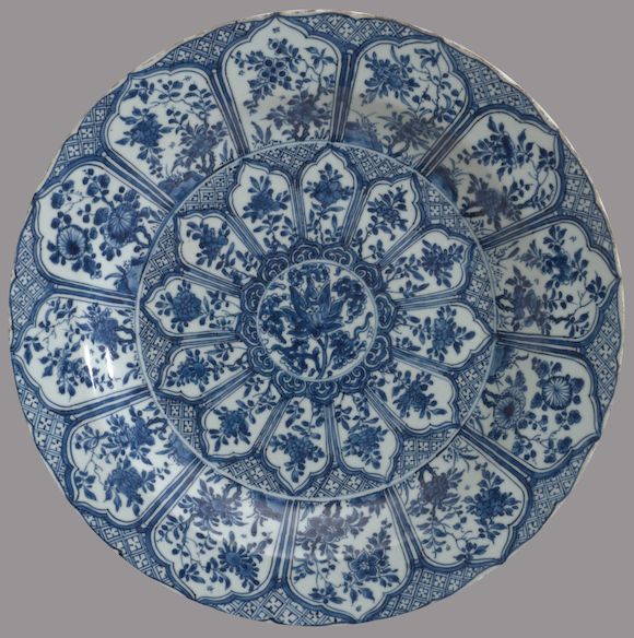 Bonhams : A blue and white export porcelain charger with floral lappet ...