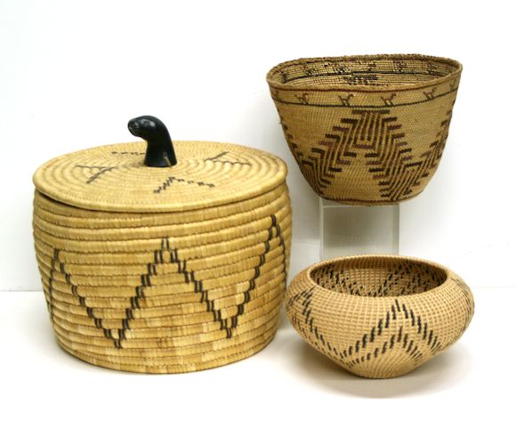 Bonhams : Three Western baskets