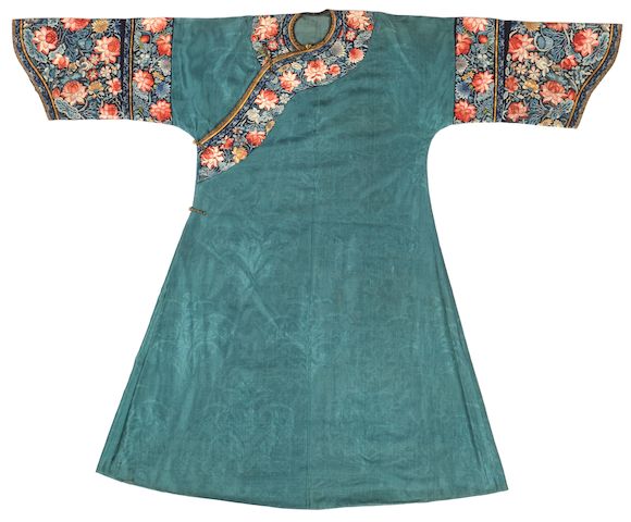Bonhams : A Manchu noblewoman's green brocade gauze summer informal ...