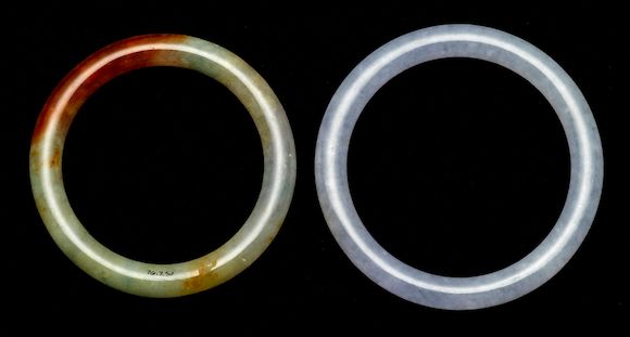 Bonhams : Two jadeite bangles