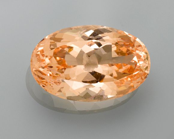 Bonhams : Impressive Orange Beryl--A Member of the '100 Carats Club'