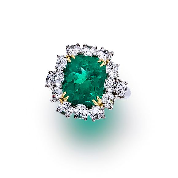 Bonhams : An emerald and diamond ring, Garrard